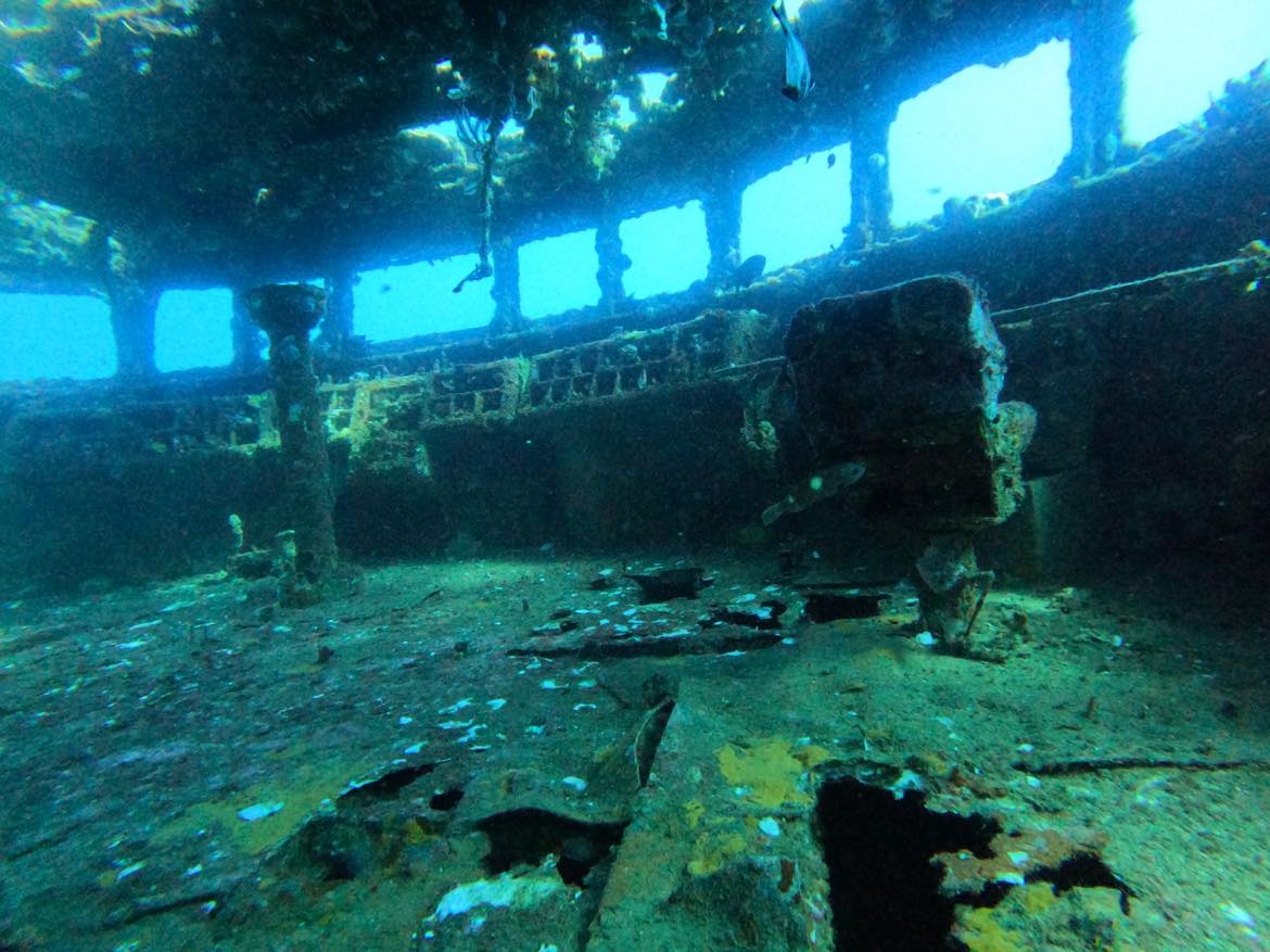 Wreck Diving Course in Busselton, WA | Swan Dive